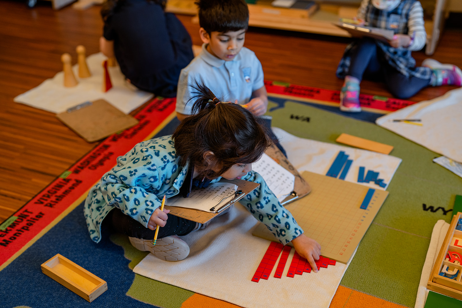 The Benefits of Montessori Mixed-Aged Classrooms The Benefits of ...